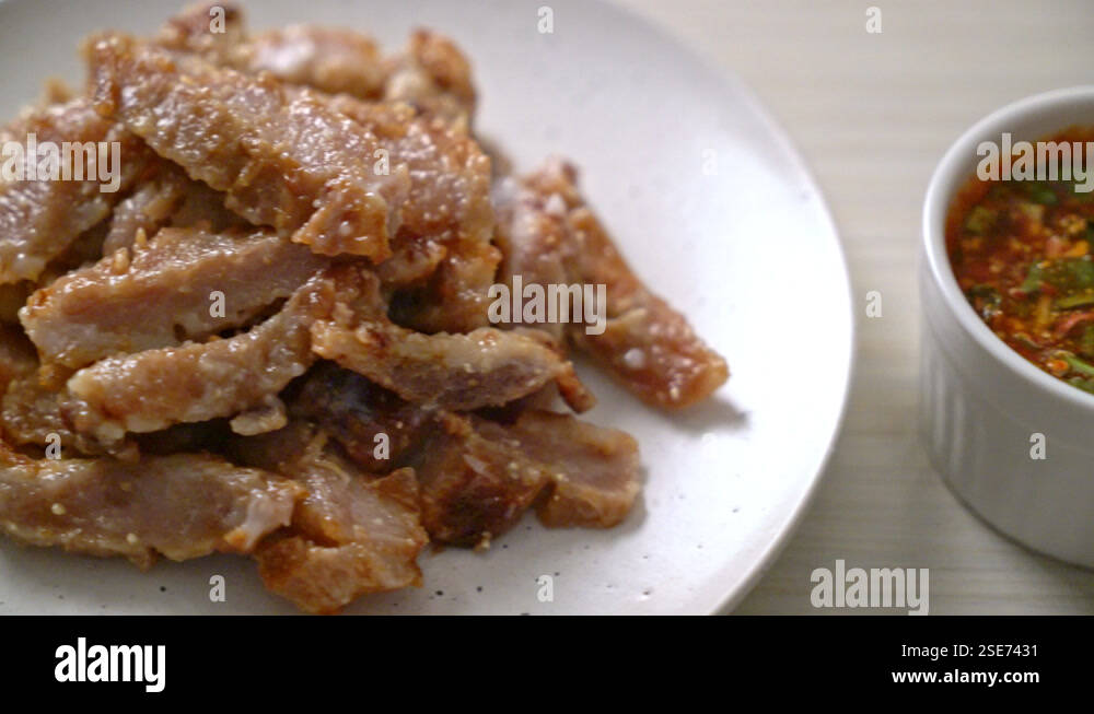 Grilled Pork Neck or Charcoal-boiled Pork Neck with Thai Spicy Dipping ...