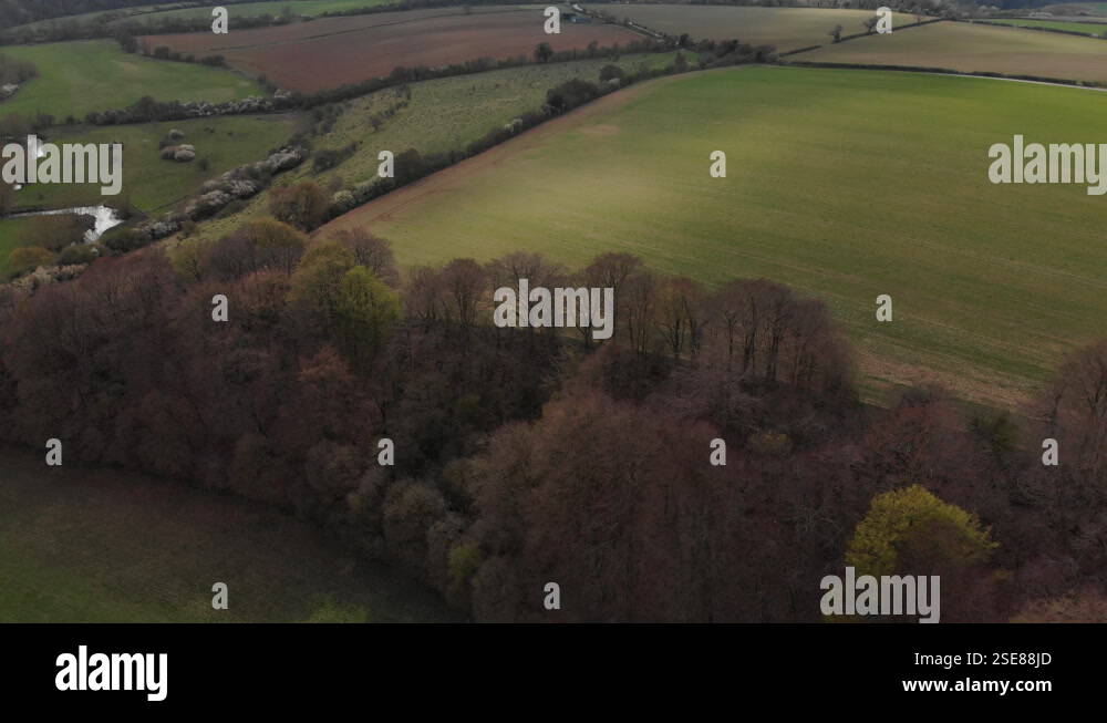 The Evenlode Valley in Oxfordshire, UK. Spring with patchy sunshine ...