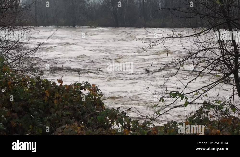 River Po flood in Turin area in northern Italy Stock Video Footage - Alamy