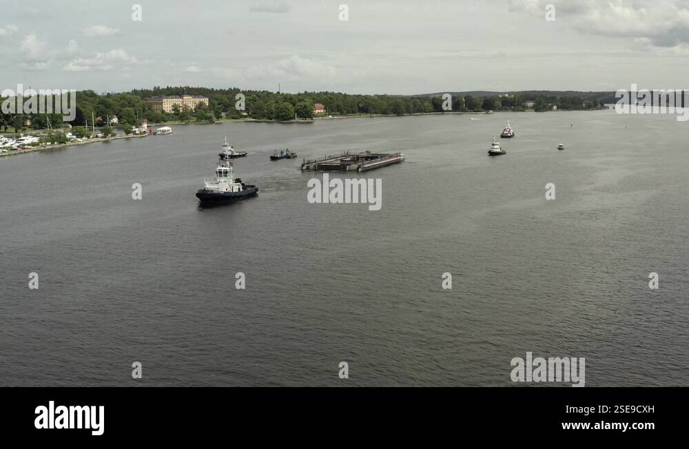 Transportation of a new sluice, to Guldbron in the archipelago of ...