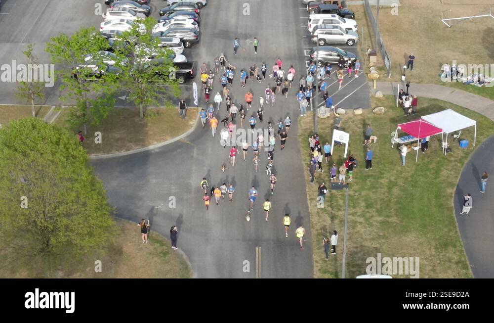 Marathon race starting line Stock Videos & Footage - HD and 4K Video ...