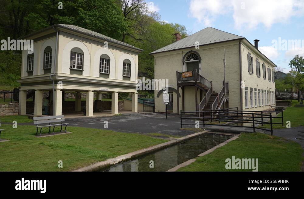 Push in to Berkeley Springs State Park historic museum and bath house ...
