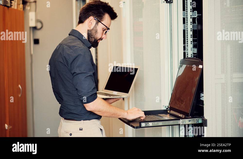 It Support In Server Room Data Center Tech Support Data Storage Lan