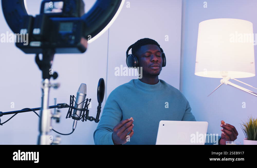 Motivational speaker. african american black man holding online session ...