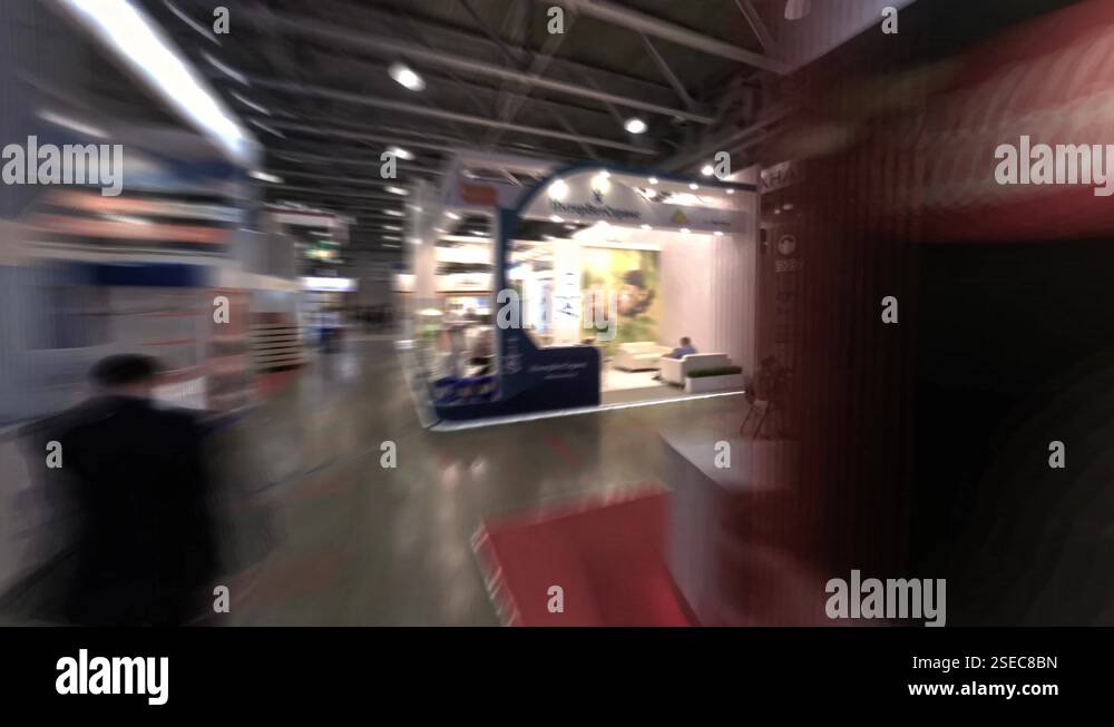 A walk through the newly opened exhibition, the quarantine ended, time ...