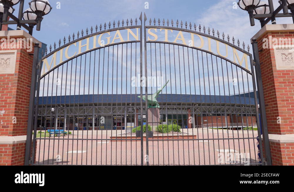 Stadium gates Stock Videos & Footage - HD and 4K Video Clips - Alamy