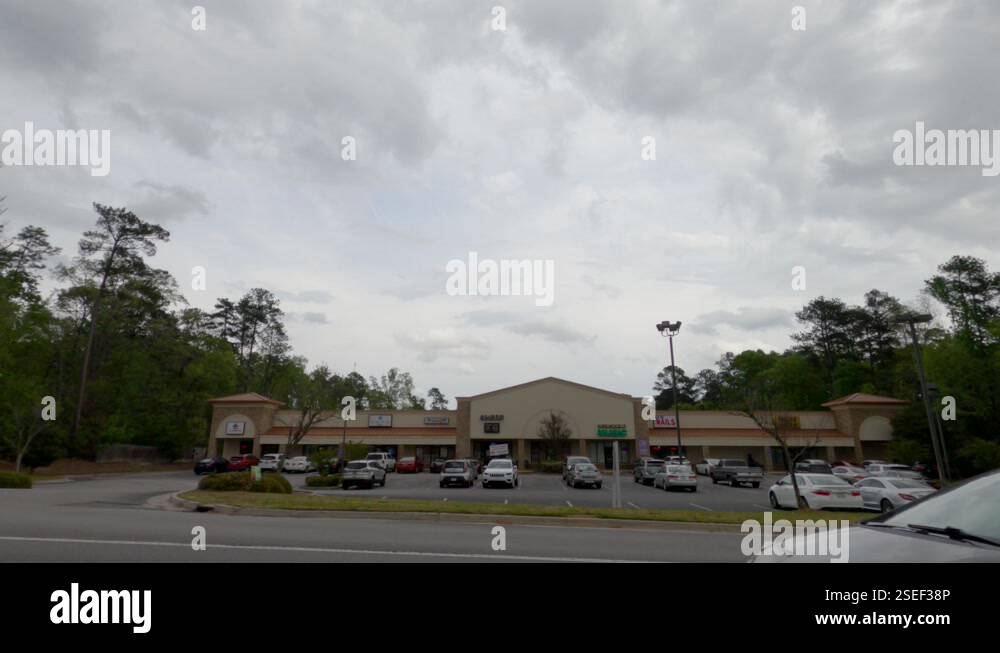 New retail strip center Stock Videos & Footage - HD and 4K Video Clips ...