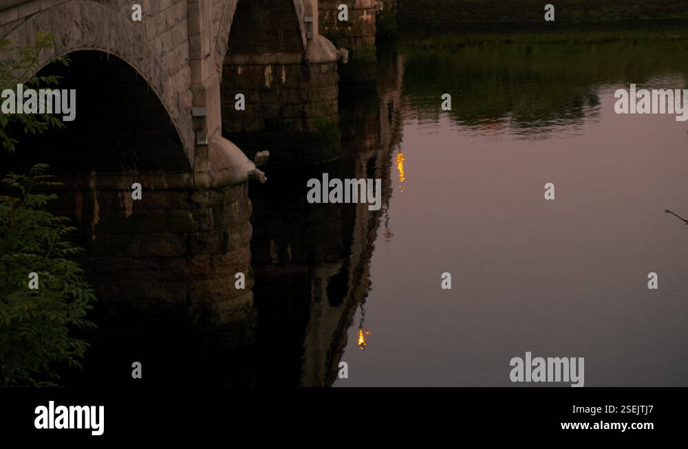 Queen victoria bridge Stock Videos & Footage - HD and 4K Video Clips ...