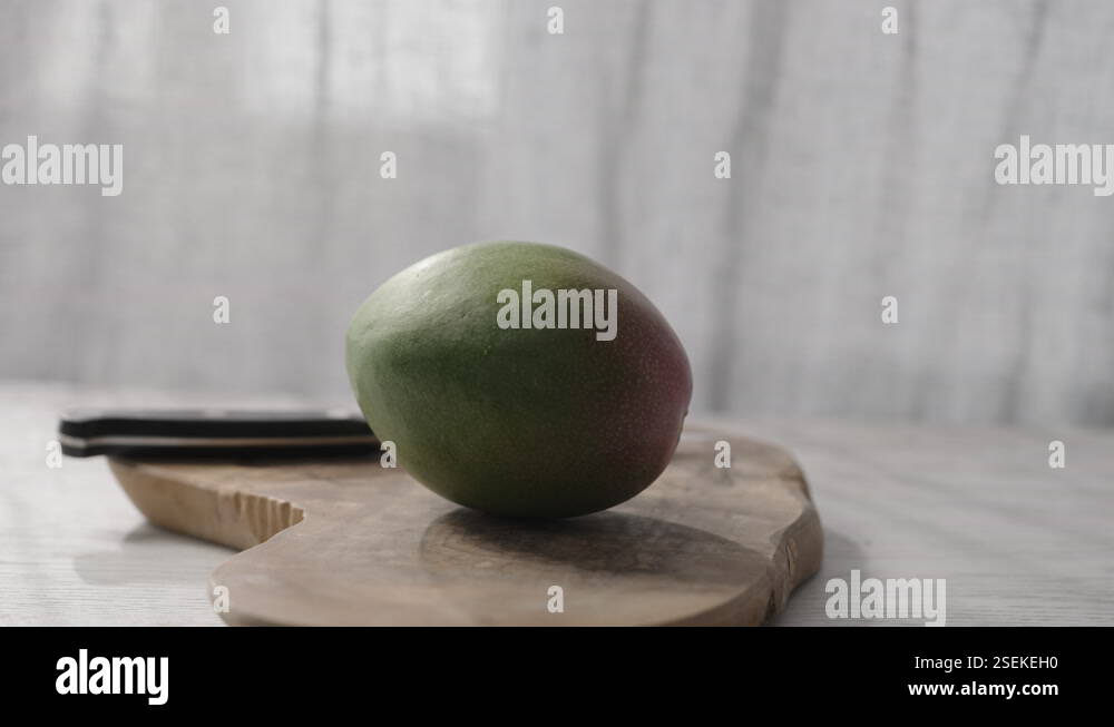 Mango board Stock Videos & Footage - HD and 4K Video Clips - Alamy