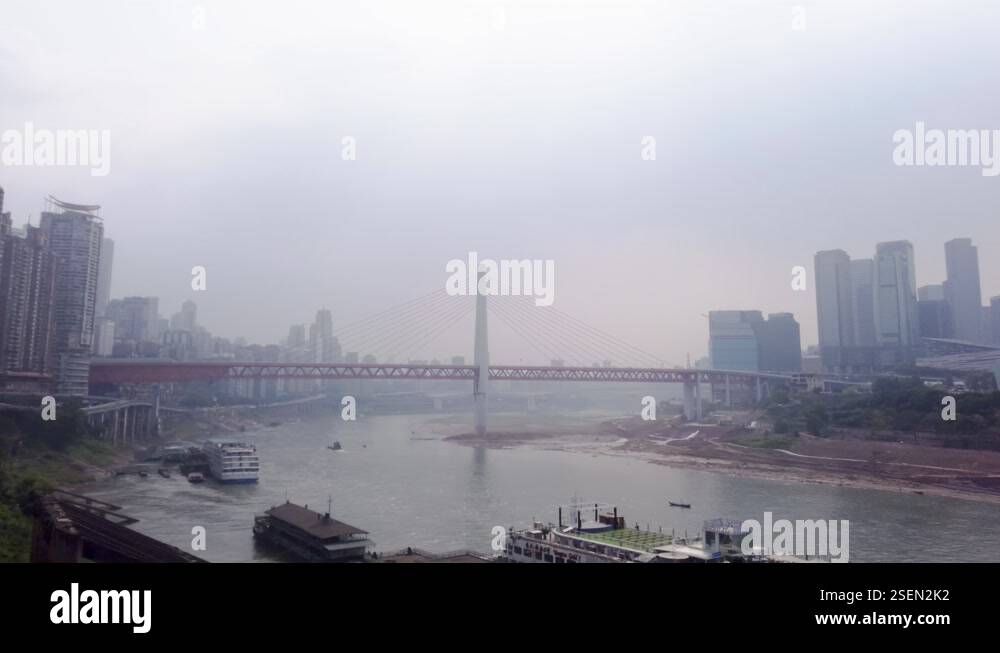Low water level on Yangtze river in Chongqing Stock Video Footage - Alamy