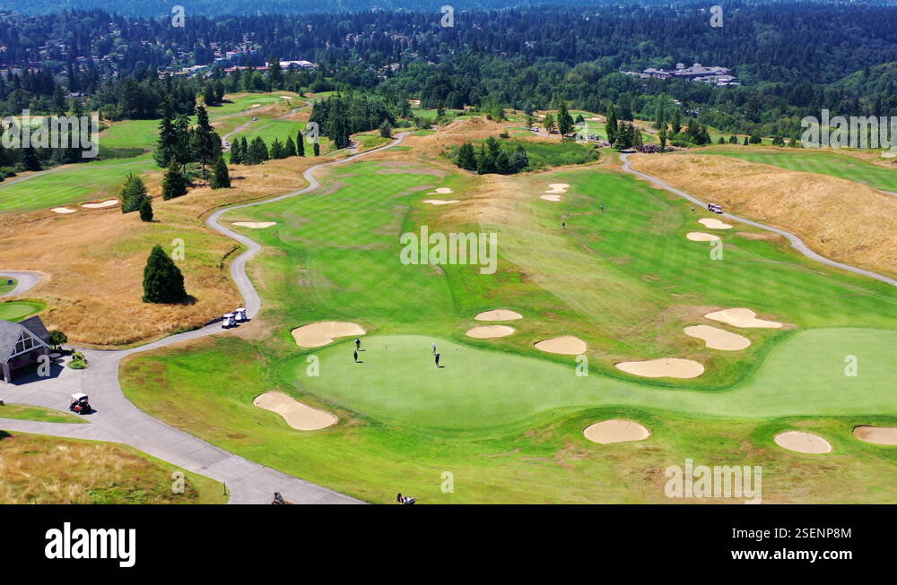 Iconic golf course Stock Videos & Footage - HD and 4K Video Clips - Alamy