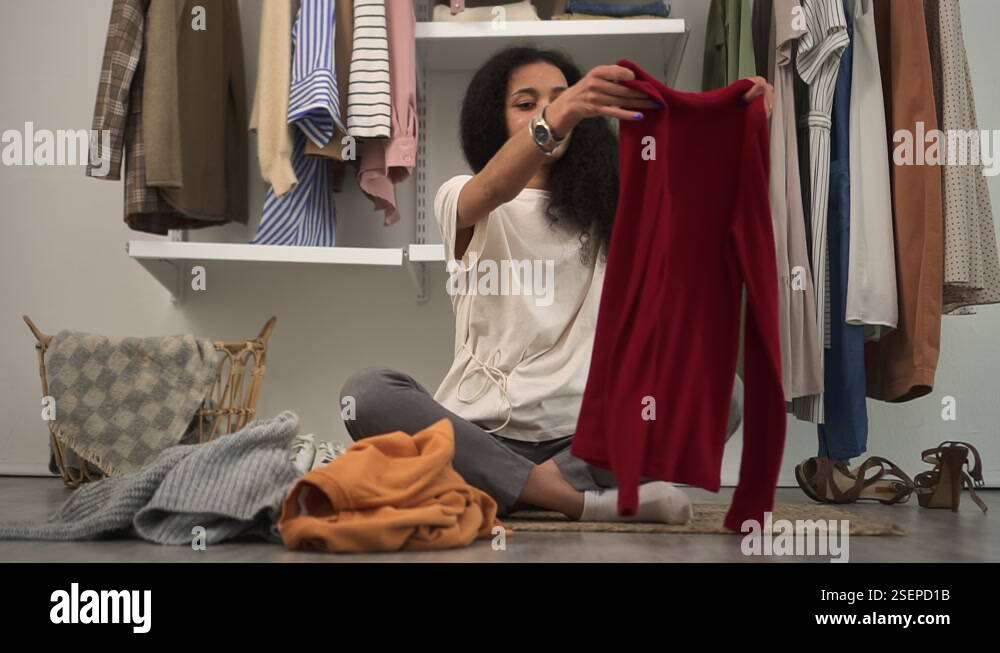 Woman order wardrobe Stock Videos & Footage - HD and 4K Video Clips - Alamy