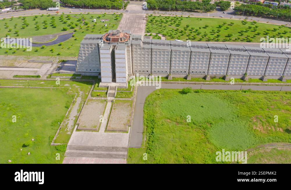 Side view of Faro a Colon, the mausoleum of Christopher Columbus Stock ...