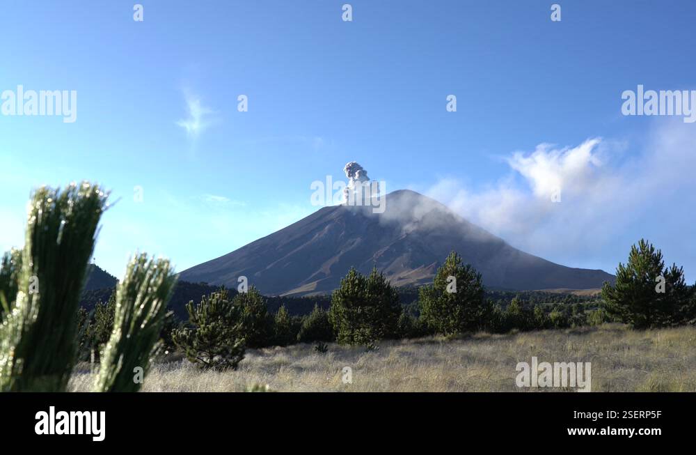 Volcanic eruption of Popocatepetl volcano, shot from Paso de Cortes ...