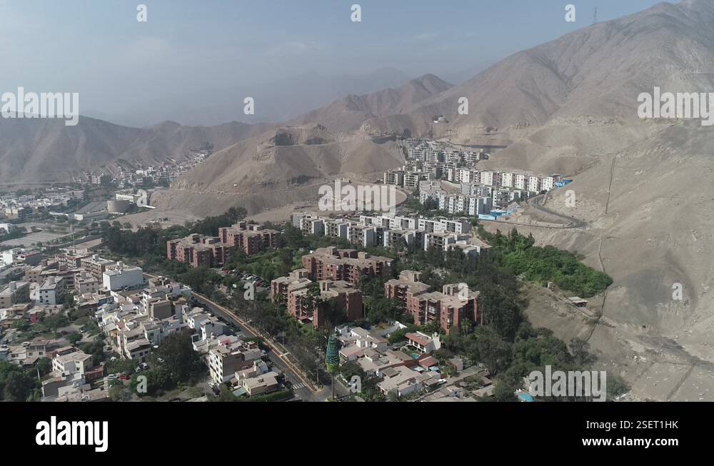 Suburbs peru Stock Videos & Footage - HD and 4K Video Clips - Alamy