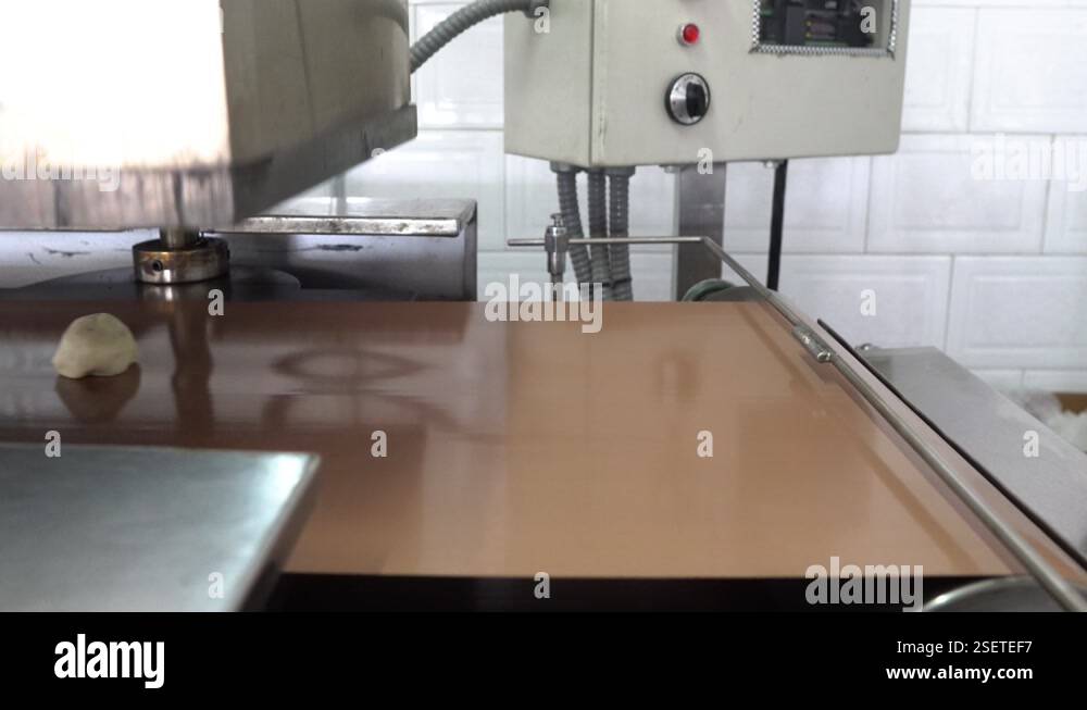 Taco machine Stock Videos & Footage - HD and 4K Video Clips - Alamy