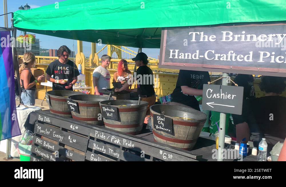 Andy pickles Stock Videos & Footage - HD and 4K Video Clips - Alamy