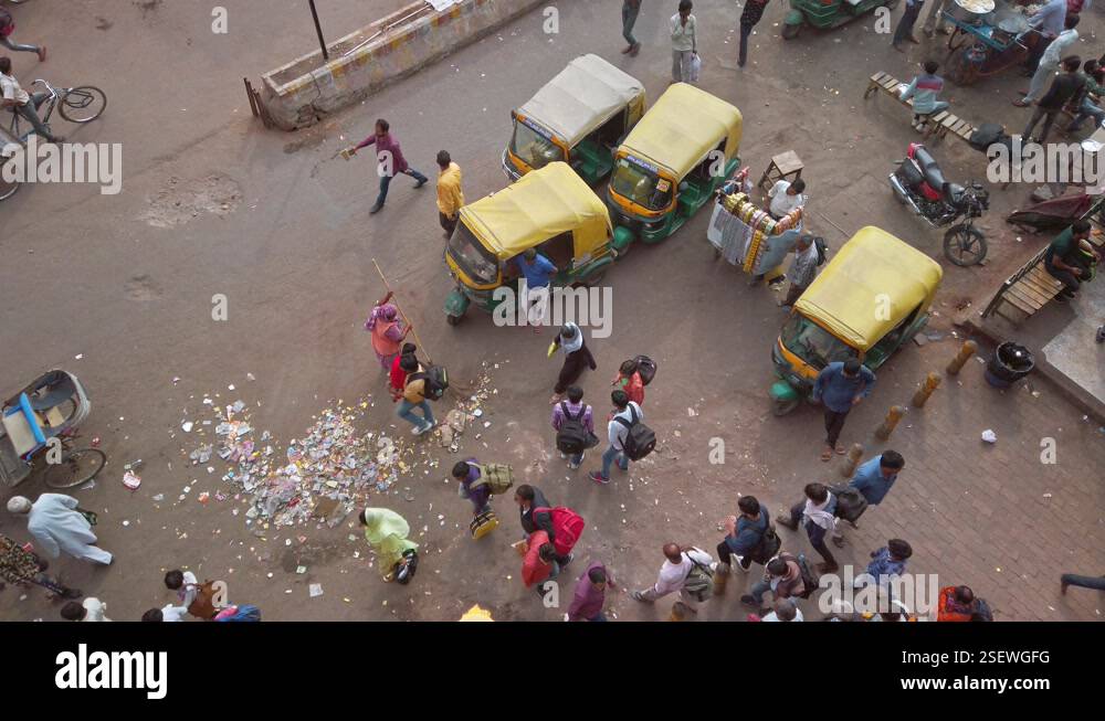 Lucknow city people Stock Videos & Footage - HD and 4K Video Clips - Alamy