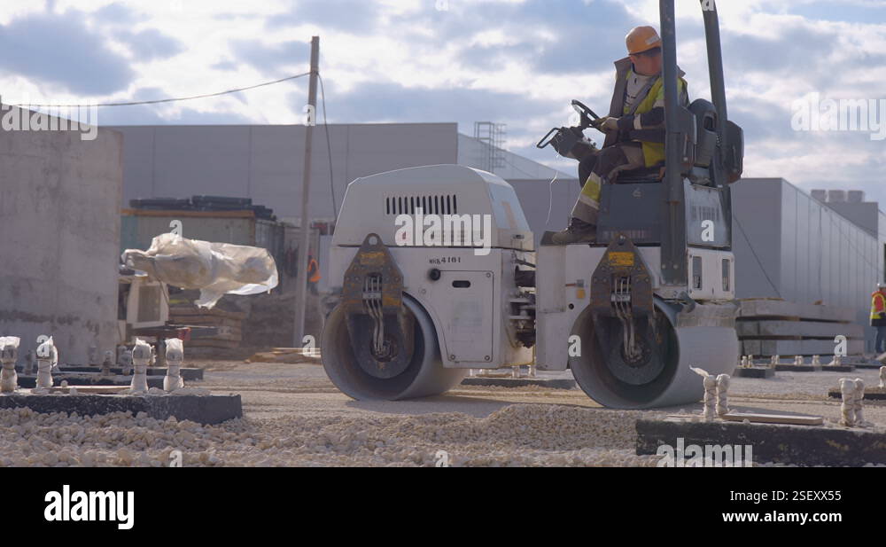 Mini paver Stock Videos & Footage - HD and 4K Video Clips - Alamy