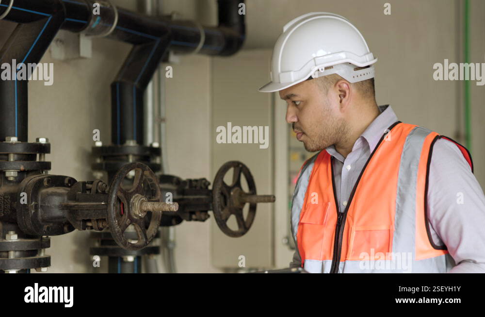 Asian water pump Stock Videos & Footage - HD and 4K Video Clips - Alamy