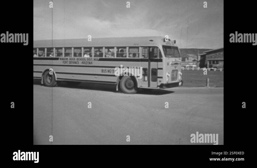 1950s school bus Stock Videos & Footage - HD and 4K Video Clips - Alamy