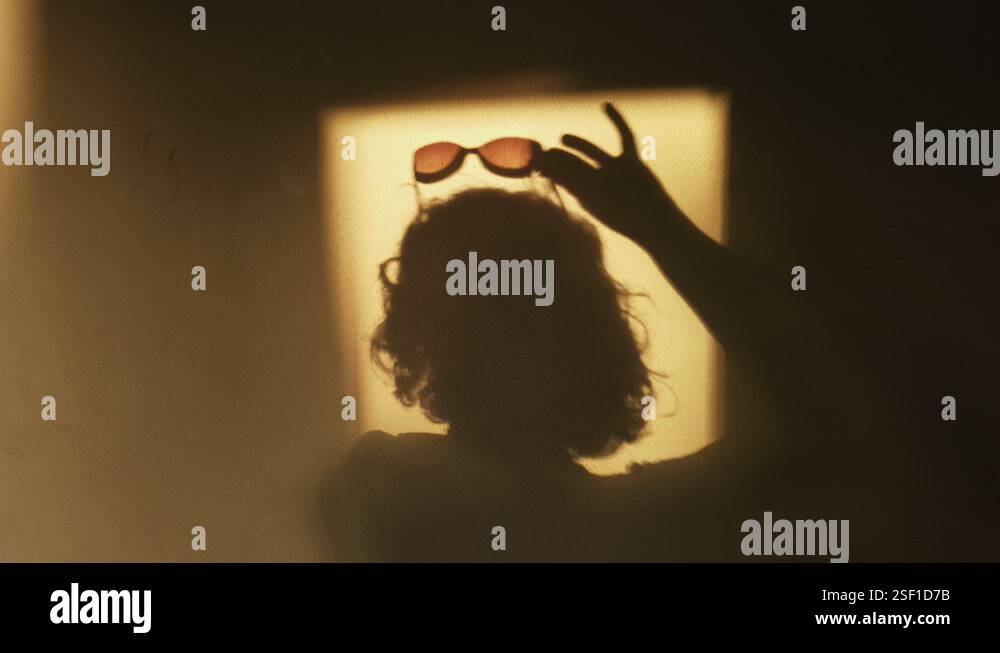 Funny shadow art Stock Videos & Footage - HD and 4K Video Clips - Alamy