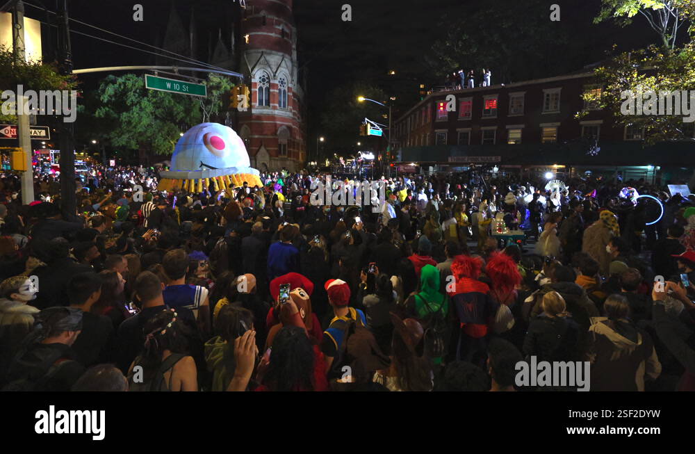 A Crowd Of People Attend The 48th Annual Village Halloween Parade NYC ...