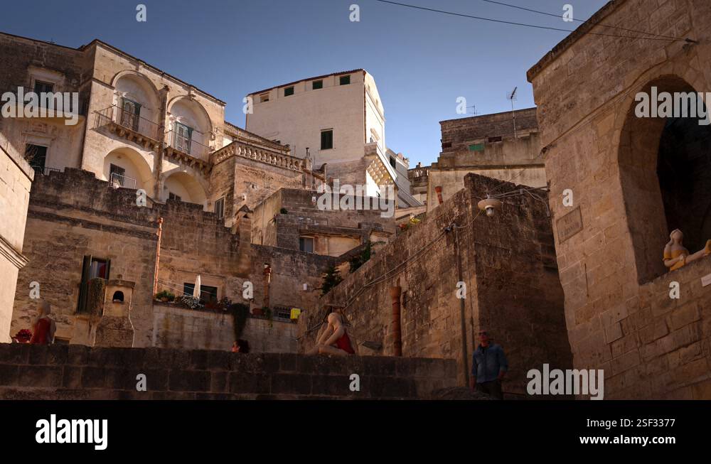 Beautiful buildings in Matera Italy with its amazing old town - MATERA ...