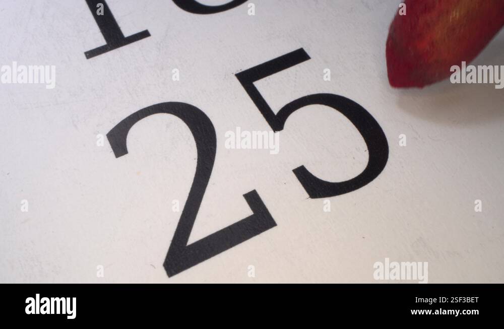 Deadline - the 25th day of the month in the calendar. Marking the date ...