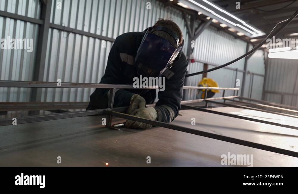 Production of metal structures and maintenance of construction works ...