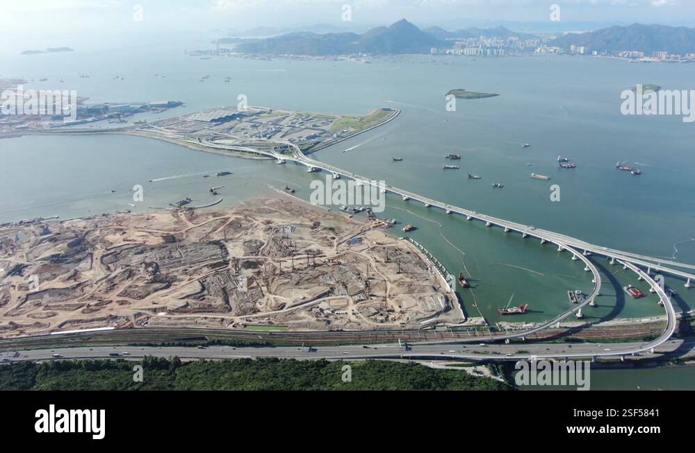 Hong Kong boundary crossing facilities and leading bridge and road ...