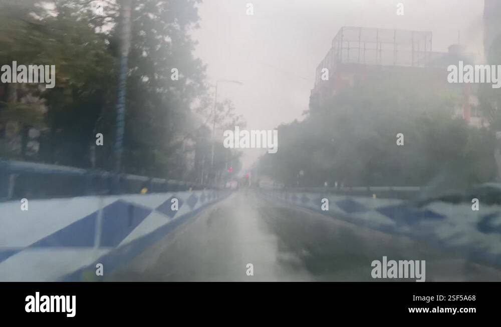 Kolkata, POV of yellow taxi during heavy rain in Kolkata in Monsoon ...
