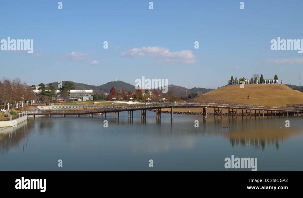 Suncheonman Bay Lake Garden - Visitors walking on Bonghwa Hill spiral ...