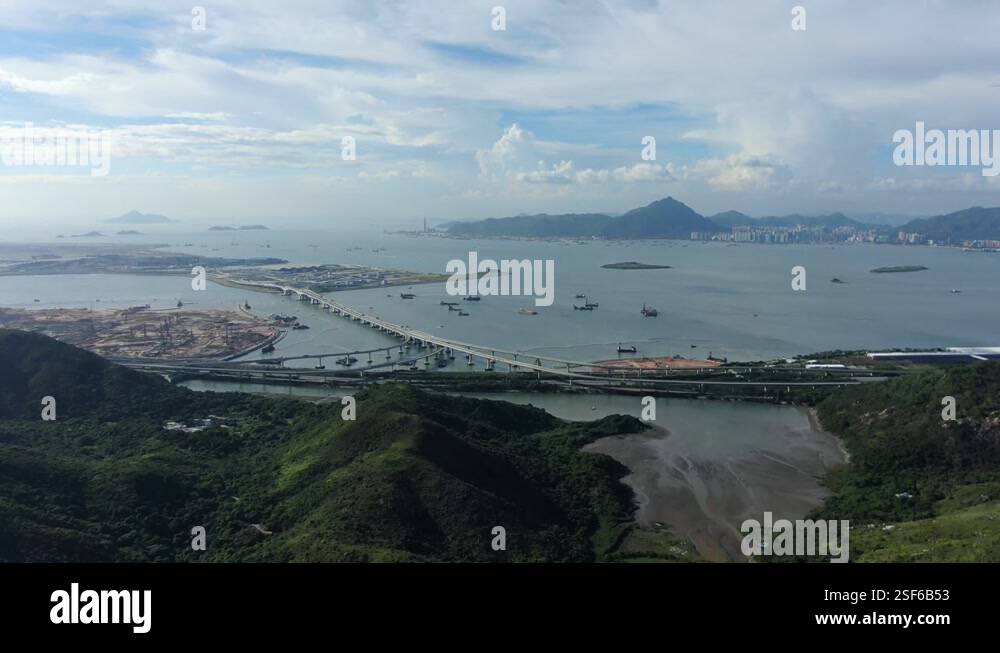 Hong Kong boundary crossing facilities and leading bridge and road ...