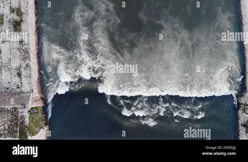 Water drop ripple top view Stock Videos & Footage - HD and 4K Video ...