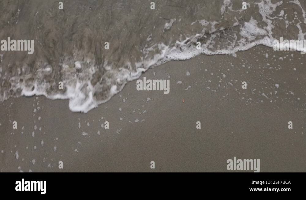 Water lapping up Stock Videos & Footage - HD and 4K Video Clips - Alamy