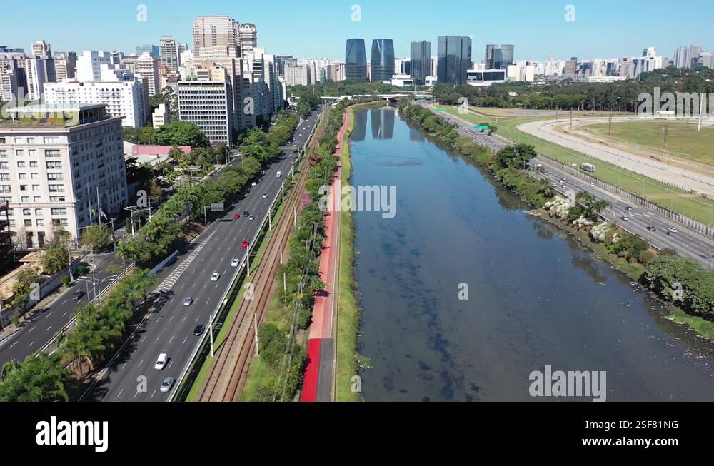 Panoramic landscape of famous buildings and highway roads between ...