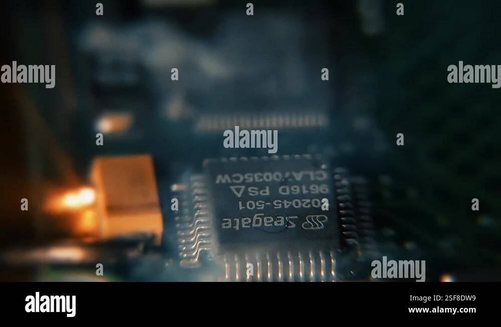 Tantalum capacitor fire. Short circuit in the electronic board in slow ...