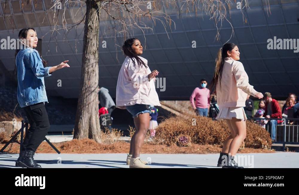 Sunny view of the K-POP girl group performance in Lunar New Year ...