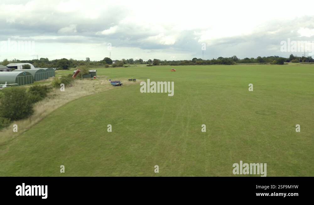 Gyrocopter 4k Panning shot of gyro approaching then launch out of shot ...