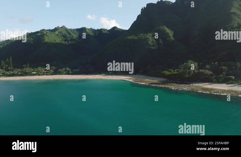 Tunnelsbeach Stock Videos & Footage - HD and 4K Video Clips - Alamy