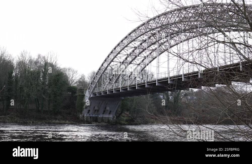 Wylam, Hagg Bank Bridge on the River Tyne Stock Video Footage - Alamy