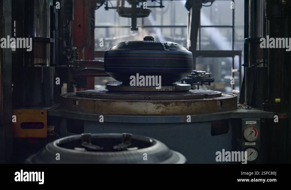 Stamping mechanism Stock Videos & Footage - HD and 4K Video Clips - Alamy