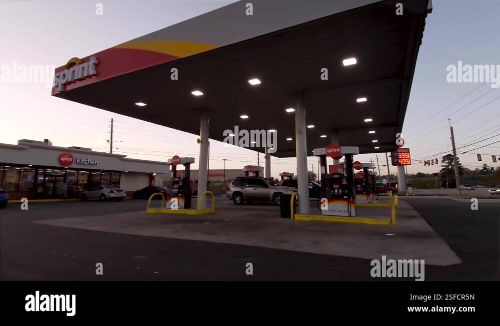 Sprint retail gas station and gas price sign 3.99 a gallon early ...