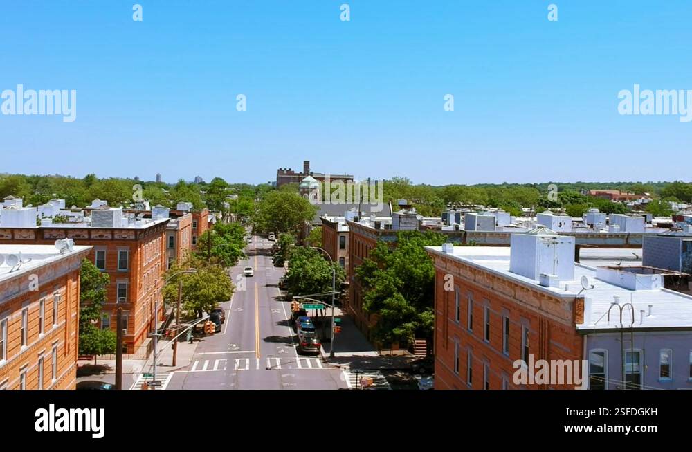 Sky cars Stock Videos & Footage - HD and 4K Video Clips - Alamy