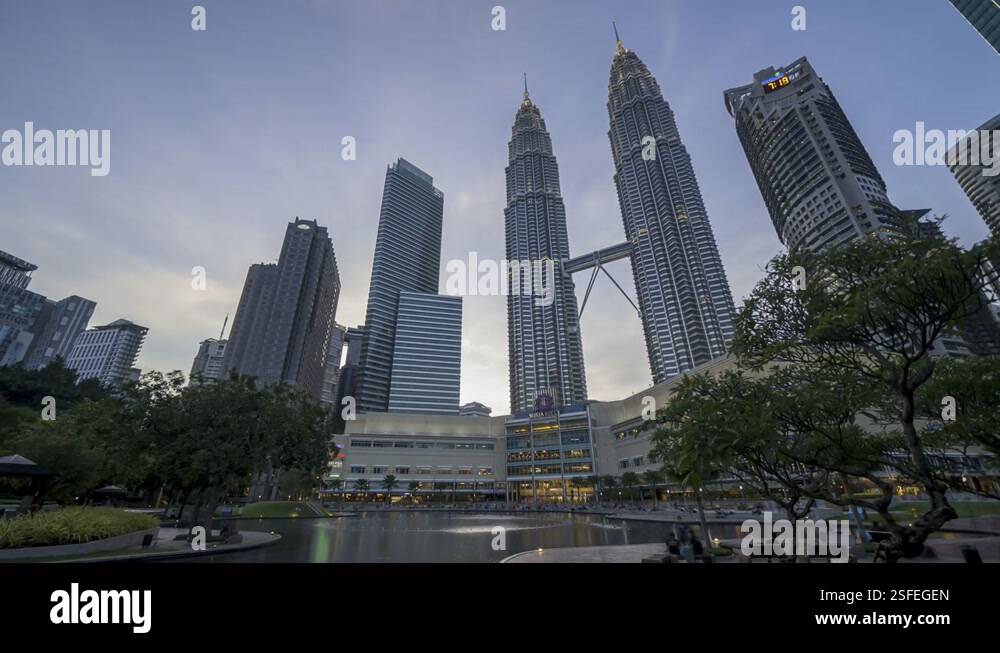 Time lapse sunset day to night scene at Kuala Lumpur famous destination ...