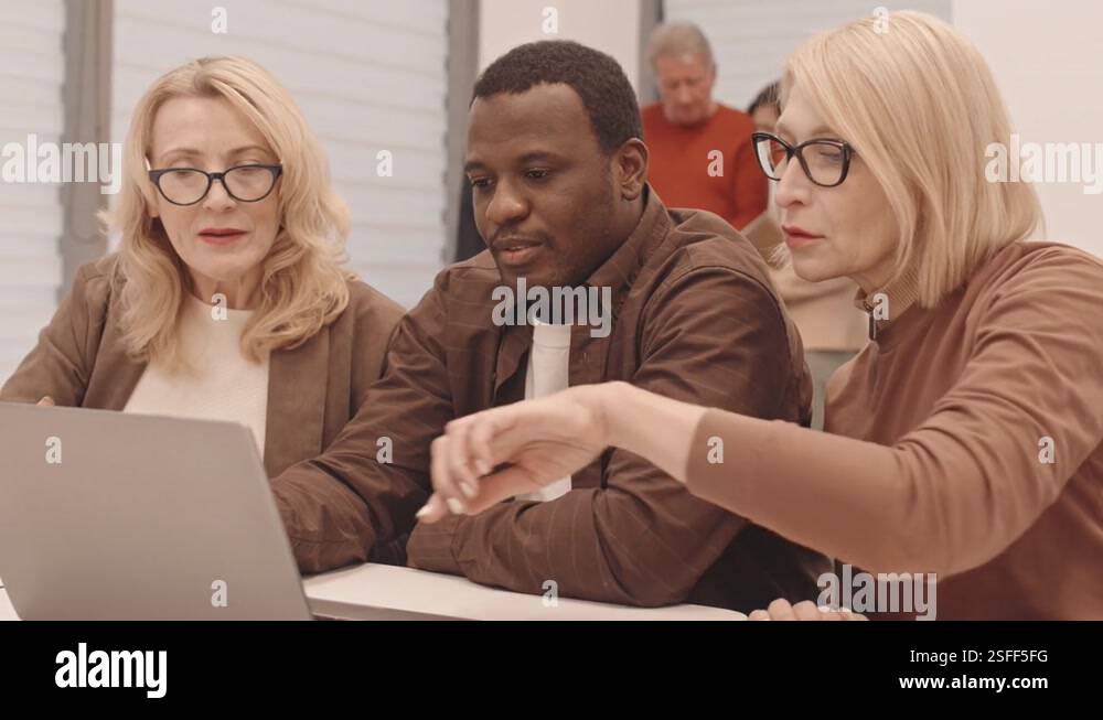 Adult learning women class Stock Videos & Footage - HD and 4K Video ...