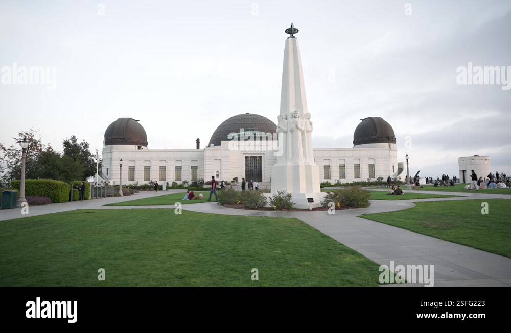 Beautiful side view of the Griffith Observatory in Los Angeles ...