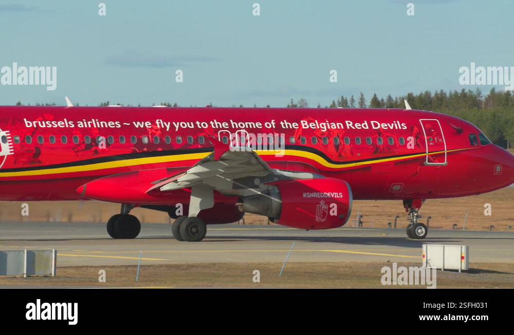 airplane brussels airlines airbus a320 red devils livery trident ...