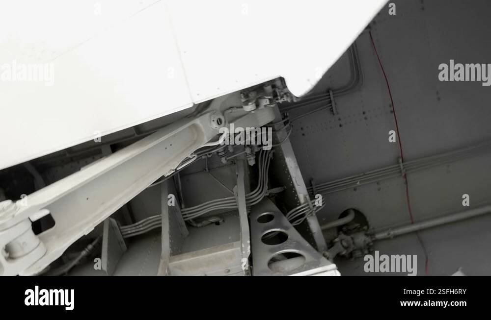 The structure of the landing gear of the aircraft, its location in the ...